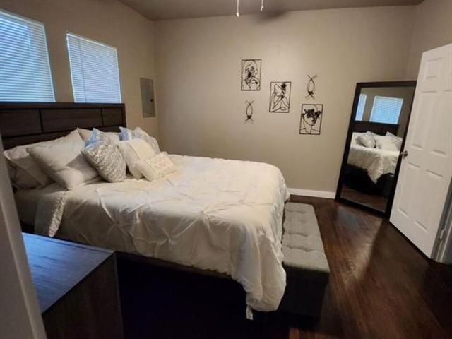 3736 Colonial Ave, Dallas, TX 75215 | MLS #21148 | Compass