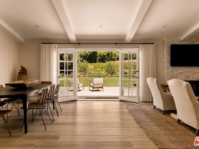 3736 Eddingham Ave, Calabasas, CA 91302
