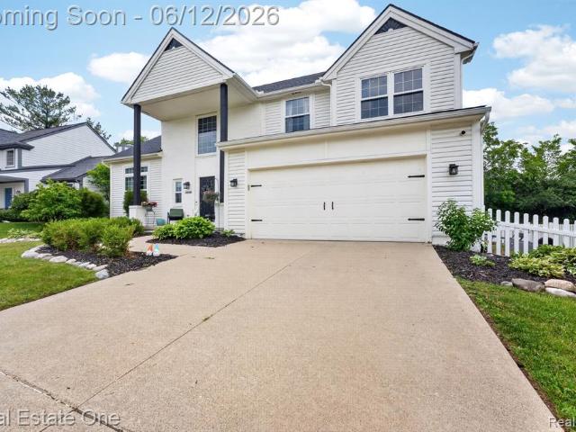 3736 Highlander Way