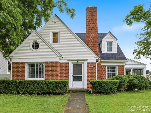 3736 Prairie St SW, Grandville, MI 49418