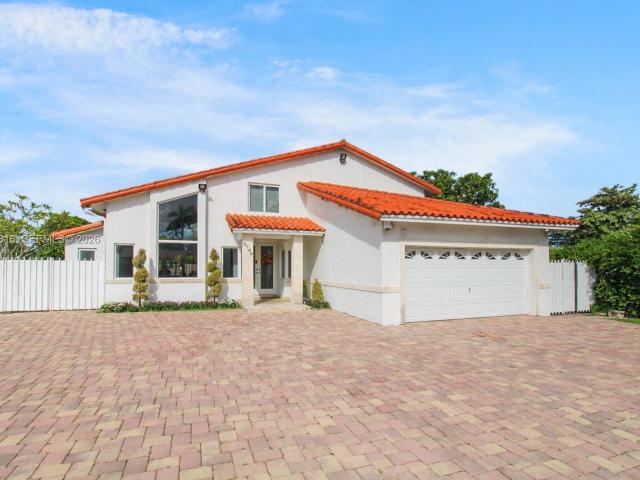 3736 SW 107th Ct, Miami, FL 33165 | MLS #A12000