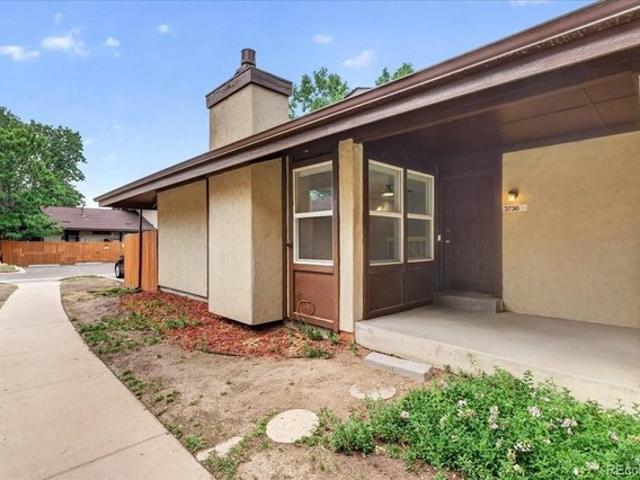 3736 S Fairplay Way, Aurora, CO 80014