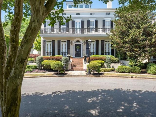 3736 Turnberry Court