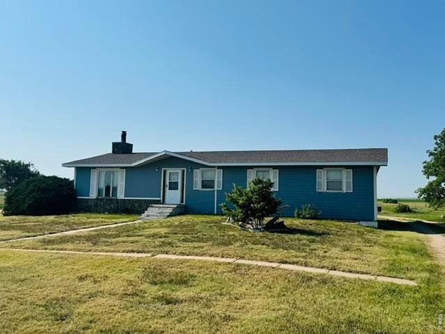 37378 County Road 20, Holyoke, CO 80734