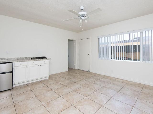 3737 Midvale Studio Apartment for Rent at 3737 Midvale Ave, Los Angeles, CA 90034 Palms