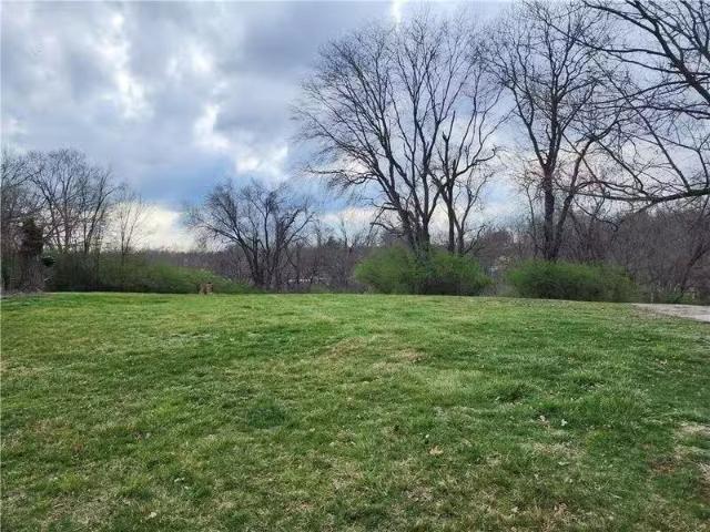 3737 N Brighton Avenue, Kansas City, MO 64117 648541931