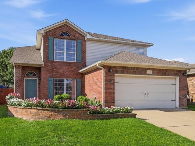 3737 Brandywine Ln, Fort Worth, TX 76244