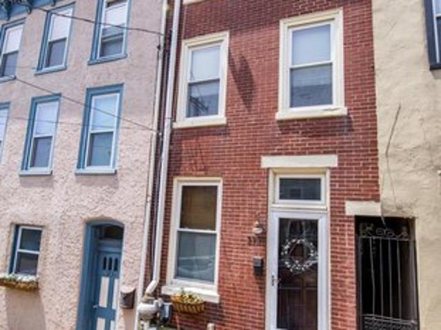3737 Calumet St, Philadelphia, PA 19129
