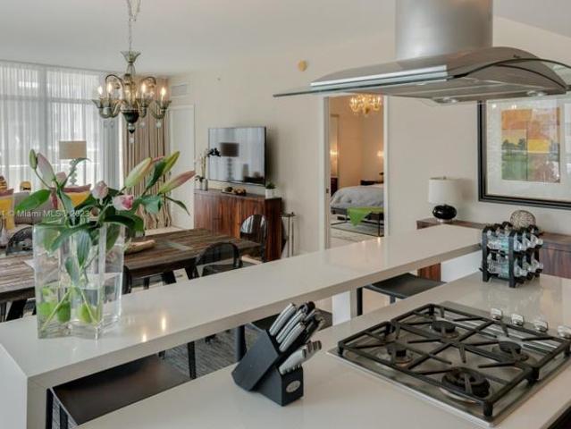 3737 Collins Ave #S 403, Miami Beach, FL 33140