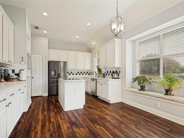 3737 Cottonwood Springs Drive
