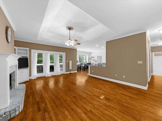 3737 Falls Trail