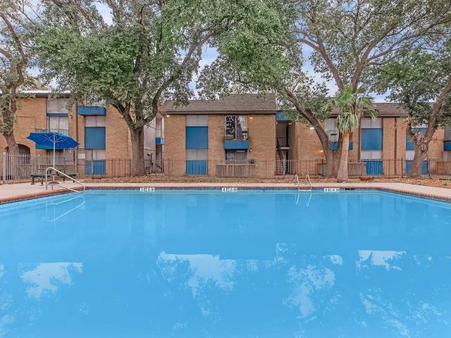 3737 Hillcroft Apartments 2 Bedroom Apartment for Rent at 3737 Hillcroft Ave, Houston, TX 77057 Woodlake Briar Meadow
