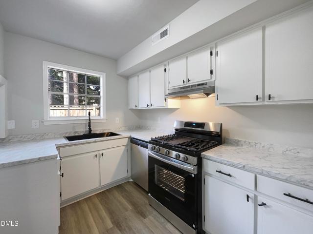 3737 Jamestown Cir, Raleigh, NC 27609 | MLS #10153