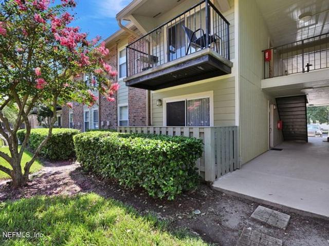 3737 Loretto Rd Apt 104, Jacksonville, FL 32223