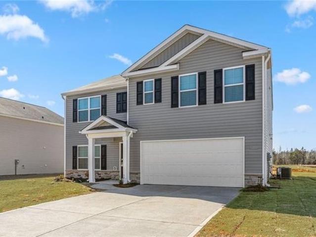 3737 Quail Haven Dr, Winston Salem, NC 27107