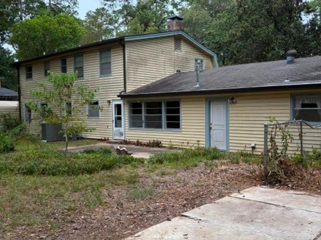 3737 Summer Lane