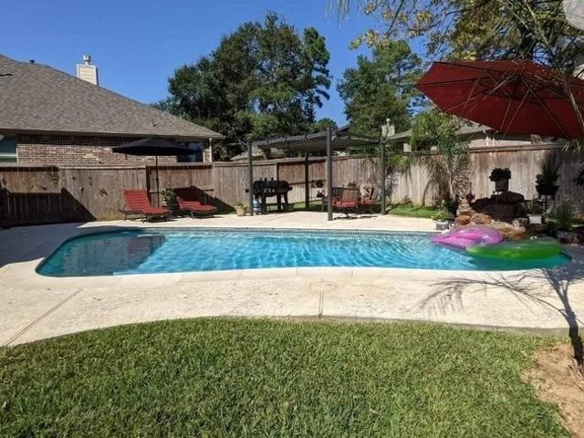 3737 Whisper Walk, Montgomery, TX 77356