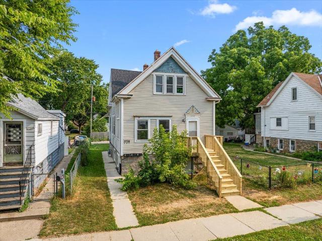 3738 E Pulaski Ave