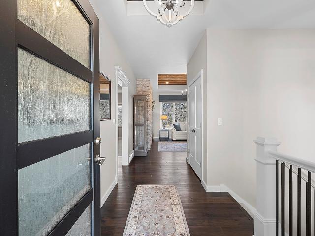 3738 rustic heights court