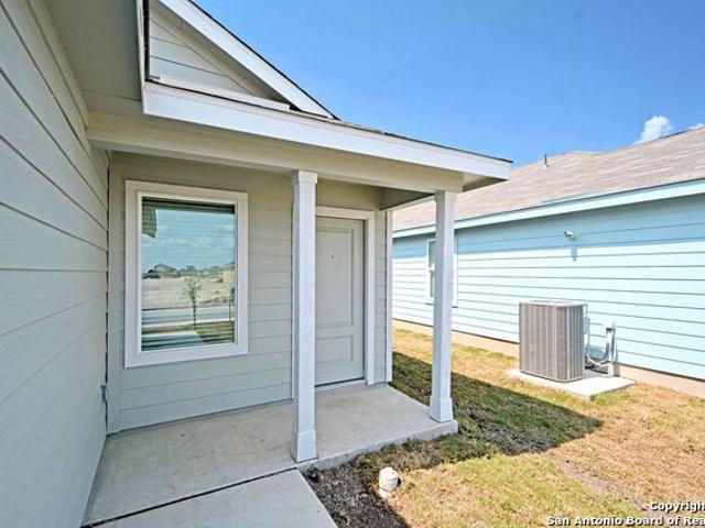 3738 Swift Fox Rd