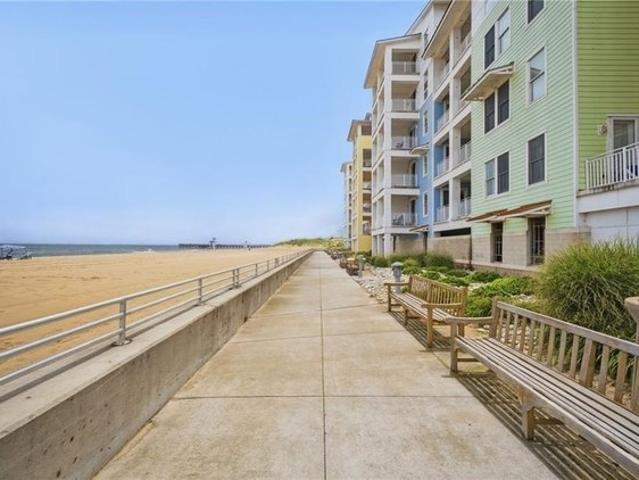 3738 Sandpiper Rd Unit 122B, Virginia Beach, VA 23456