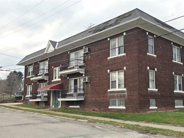 3738 W 137th Street