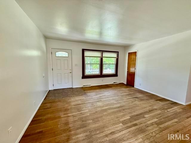 3738 W Garden Lane