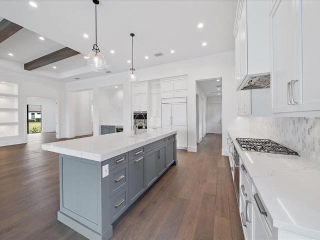 3739 Caledonia Ln, Sarasota, FL 34240 | MLS #A4596