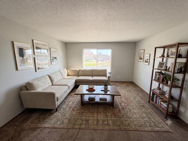 3739 W 9th St 2 Bedroom Apartment for Rent at 3739 W 9th St, Waterloo, IA 50702