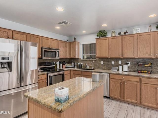 3739 W Carter Rd, Phoenix, AZ 85041
