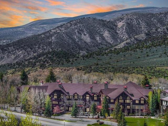 37305 Highway 6 Apt 305, Avon, CO 81620