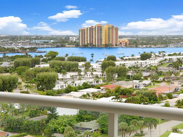 3730 N Ocean Drive Unit# 15c, Singer Island, US, FL