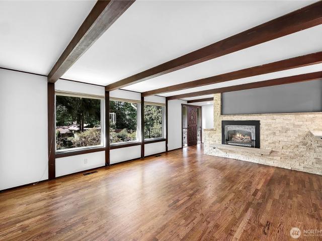 3730 NE 194th Street