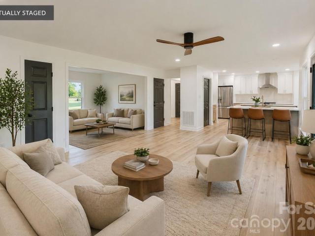 3730 Club House Drive NE