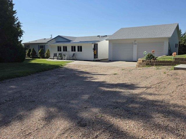3730 E General Dodge Rd, North Platte, NE 69101
