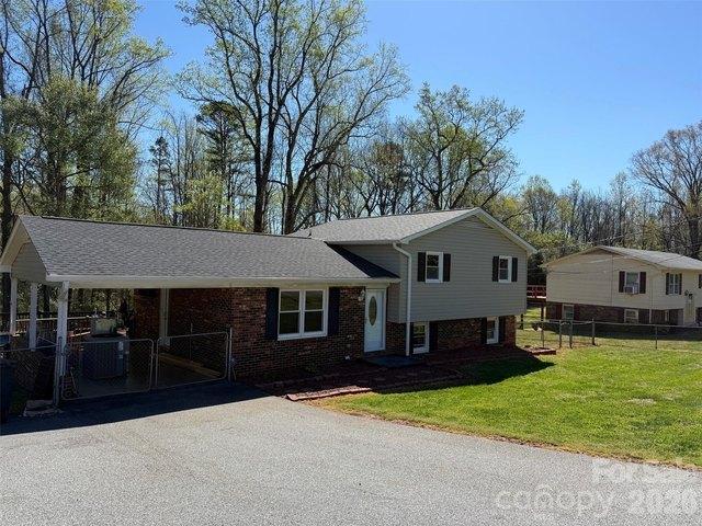 3730 Sedgefield Dr, Conover, NC 28613