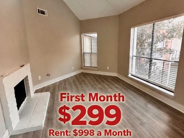 3730 Thistlemont Dr, Unit 102, Houston, TX 77042 | MLS #44560