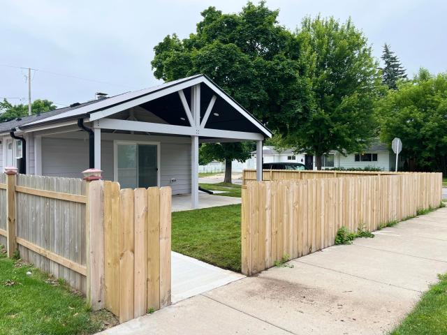 3730 W Kaul Ave, Milwaukee, WI 53209 | MLS #1955