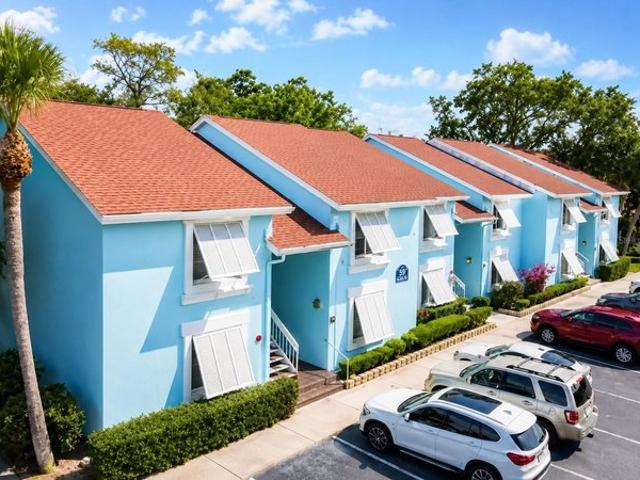3730 42nd Way S Apt H, Saint Petersburg, FL 33711