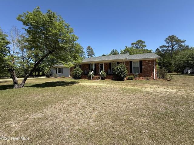 3731 Marsh Rd, Bladenboro, NC 28320