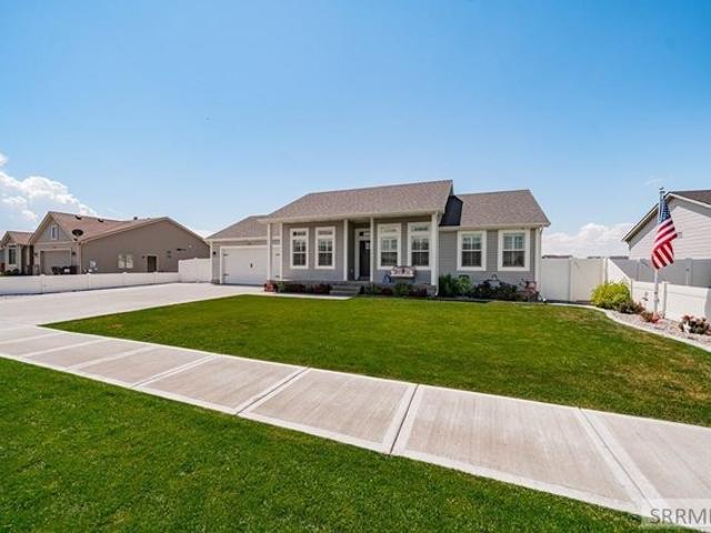 3731 N Pitney Way, Idaho Falls, ID 83401