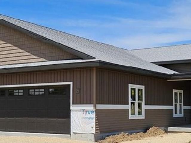 3731 Newcastle Dr Unit 29, Janesville, WI 53546
