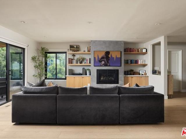 3731 Blue Canyon Dr, Studio City, CA 91604