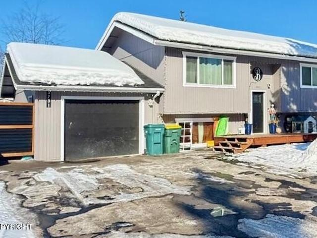 3731 Gary Cooper Cir, Anchorage, AK 99507