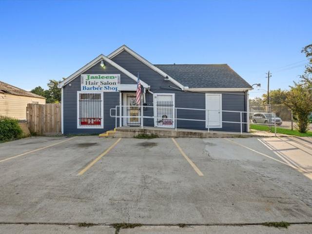 3731 Reveille St, Houston, TX 77087