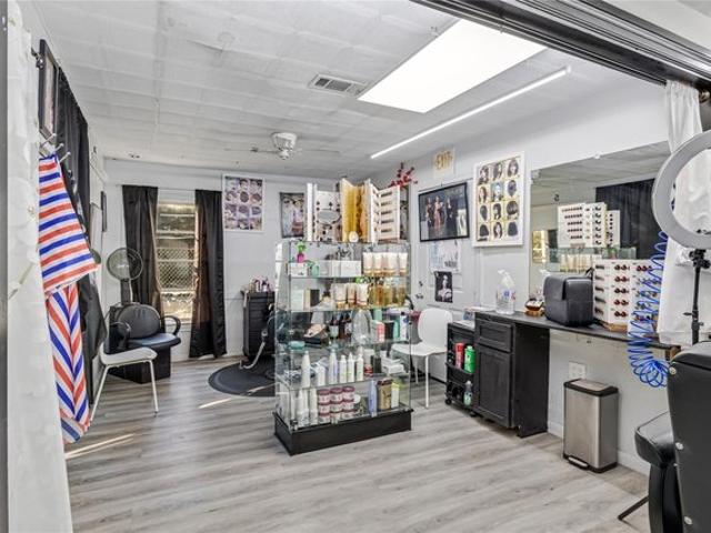3731 Reveille St, Houston, TX 77087