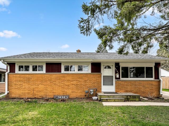 3731 St Andrews Blvd, Racine, WI 53405 | MLS #1957 | Compass