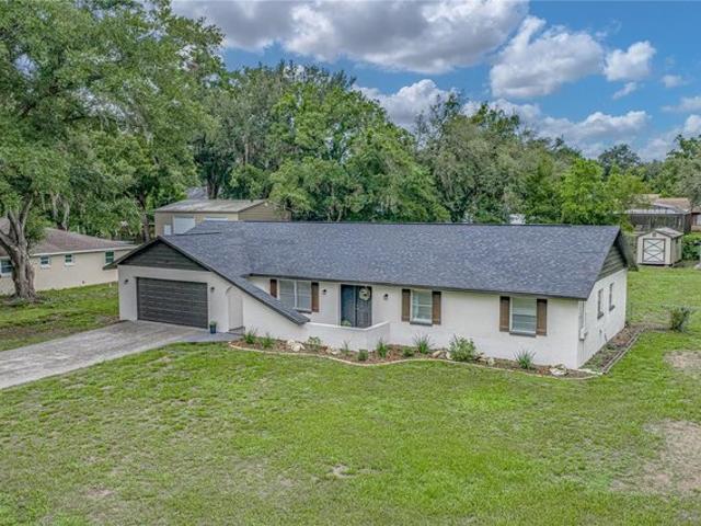 37320 Moore Dr, Dade City, FL 33525