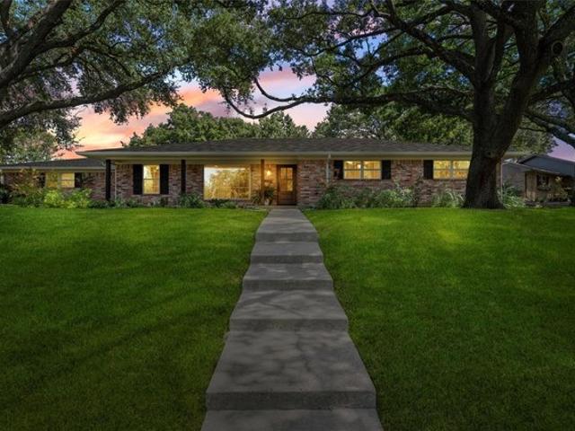 3733 Laguna Vista Dr, Waco, TX 76708