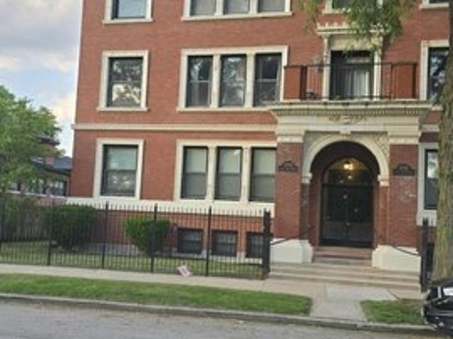 3733 S Lake Park Ave Unit 1, Chicago, IL 60653